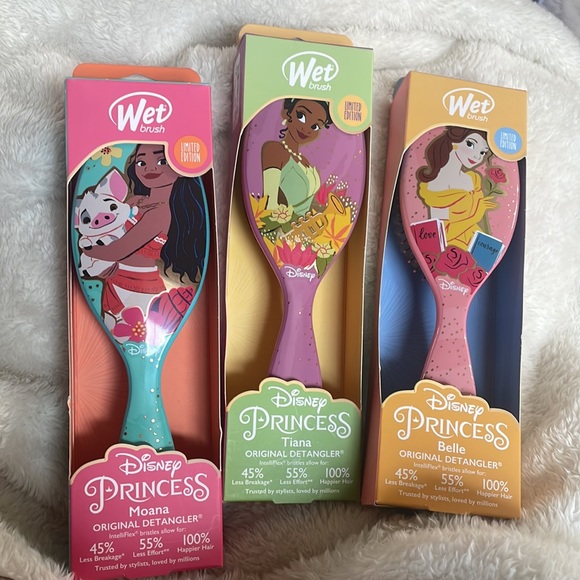 Disney | Hair | Disney Princess Wet Brush Detangler Set Of 3 Moana ...